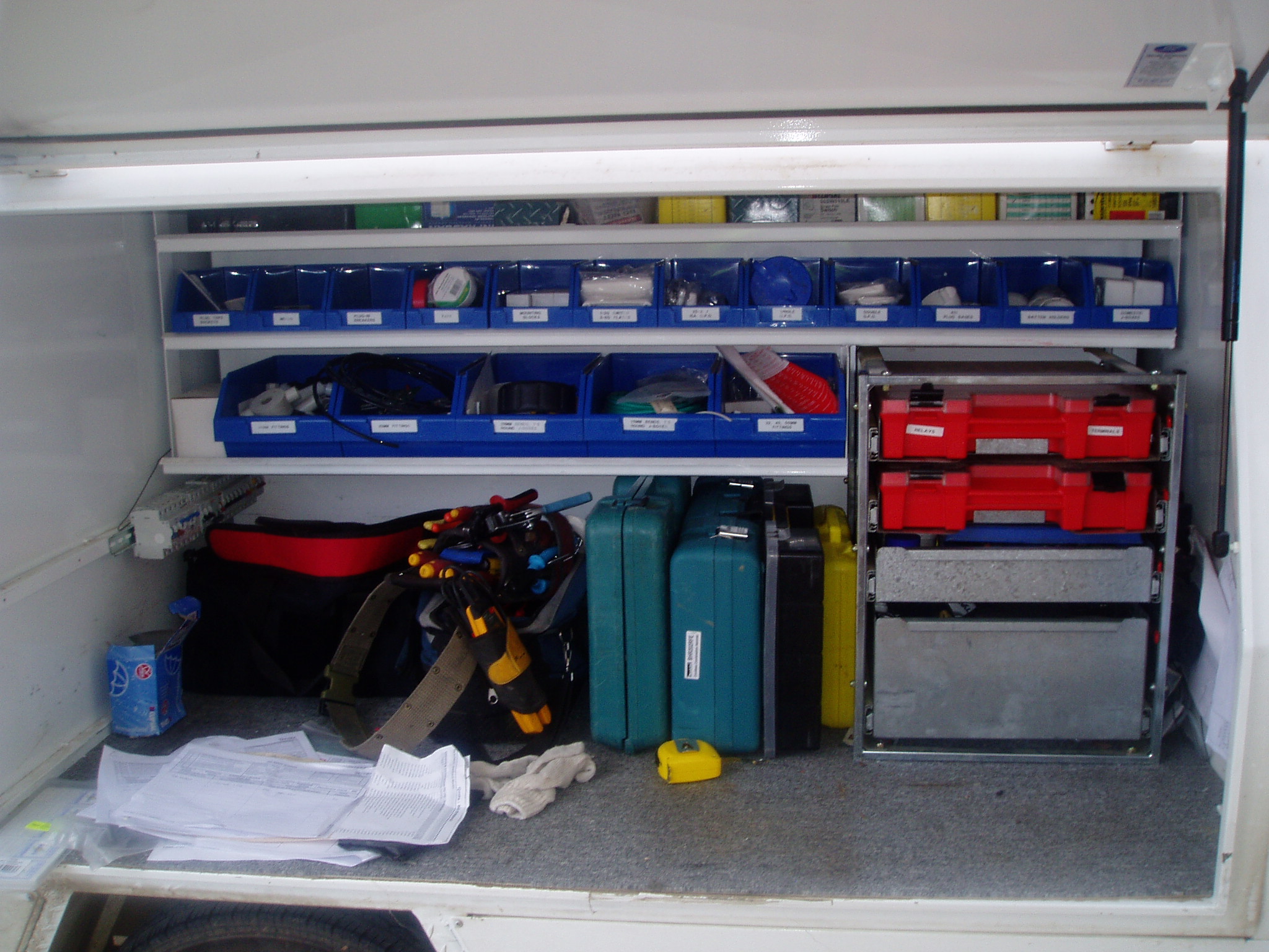 Rak-A-Van - Van Shelving | Van Racking | Cargo Drawers